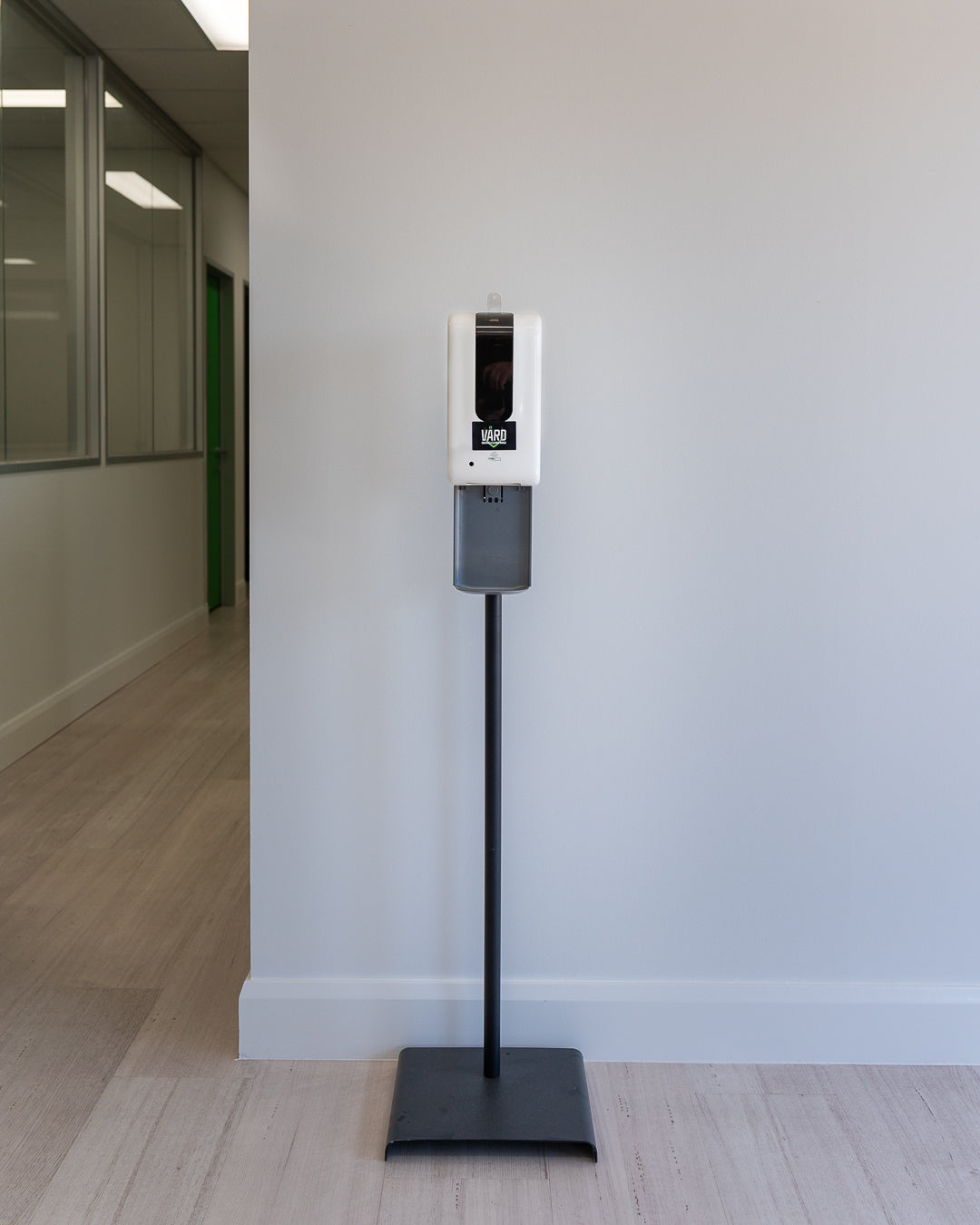 Auto Dispenser on Stand – Vård Group
